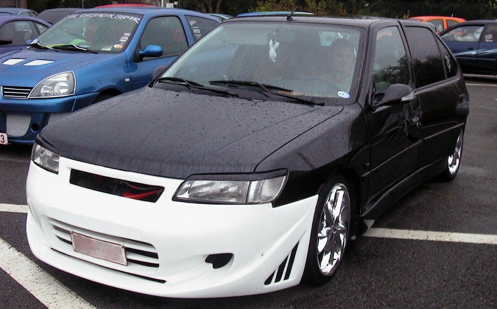 Tuning Monster Truck Salon. – Subtlety.be