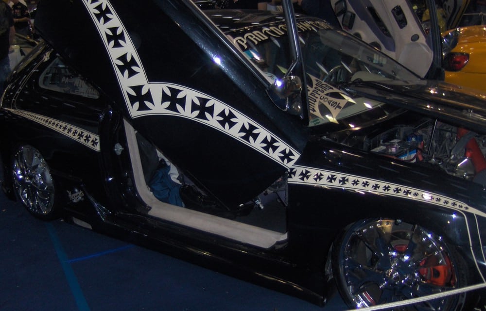 Tuning Monster Truck Salon. – Subtlety.be